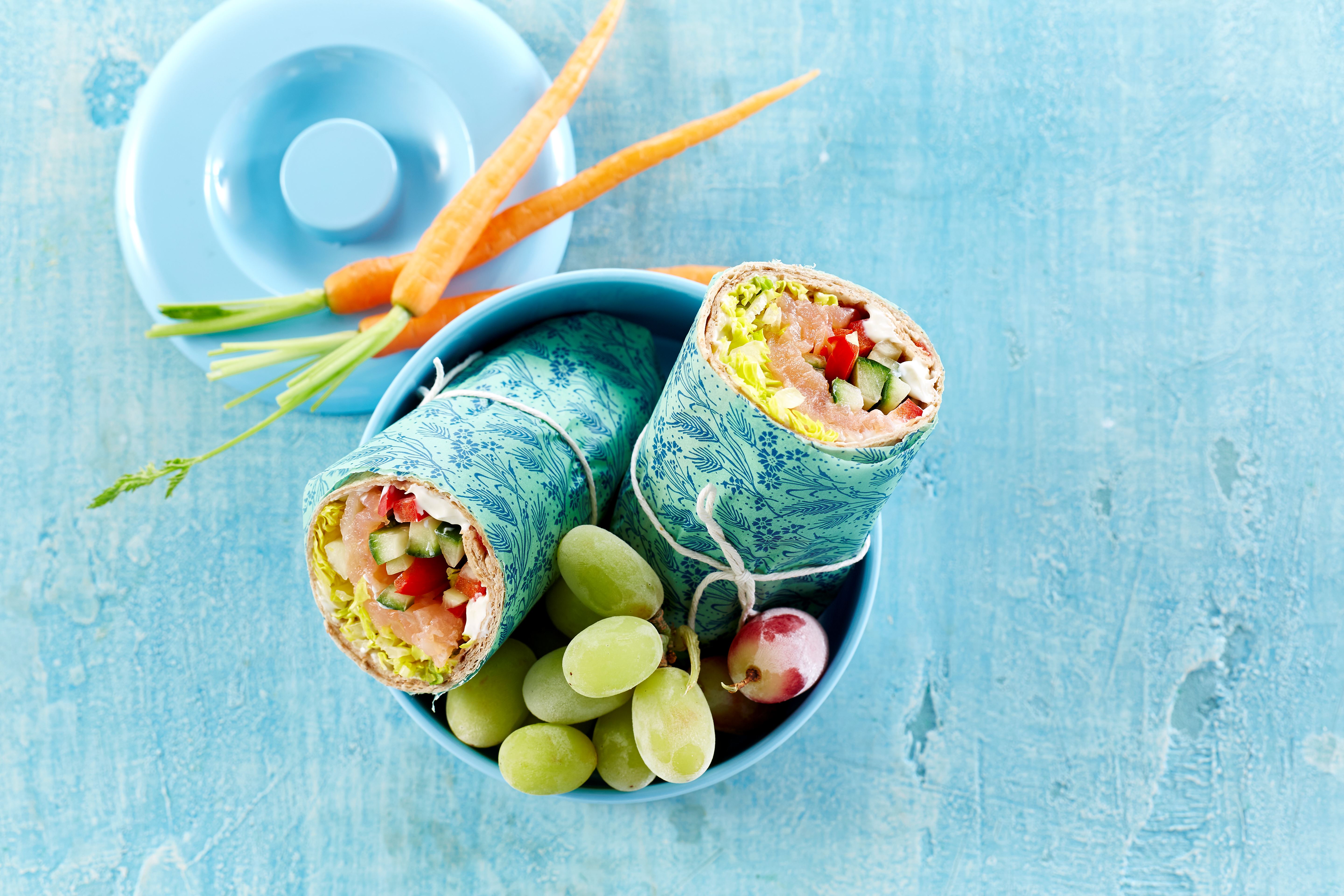 Wraps med laks og flødeost - Få Opskriften nu på Arla.dk