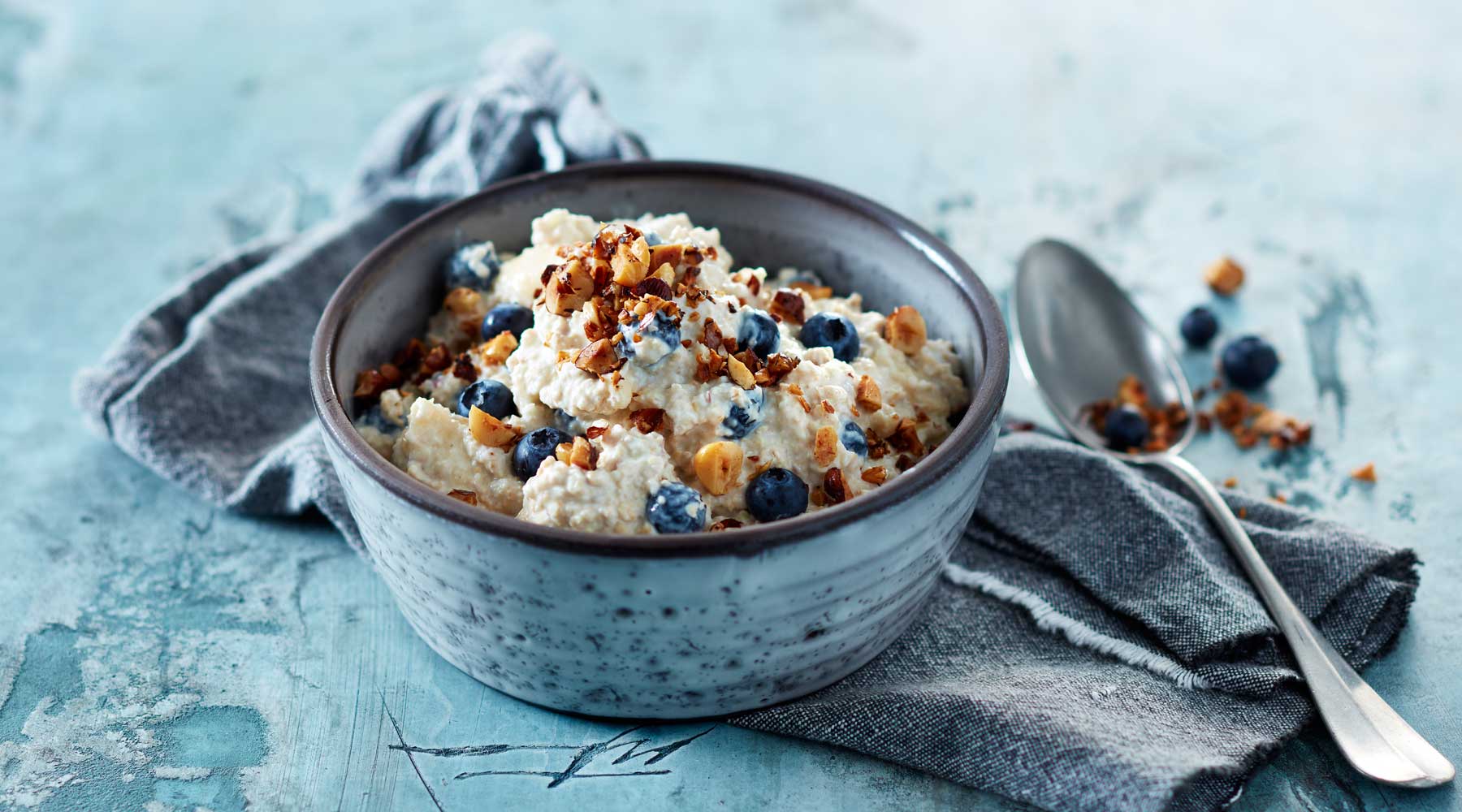 Pap met bosbessen en hazelnoten - Recept | Arla Foods