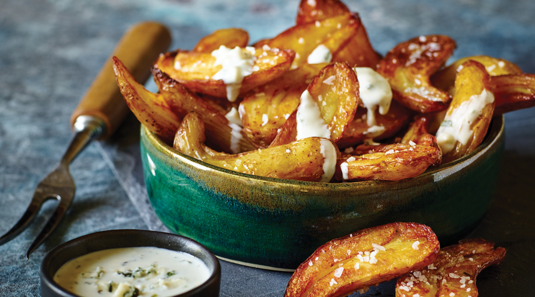 Crispy Fingerling Potatoes With Castello® Blue Buttermilk Drizzle ...
