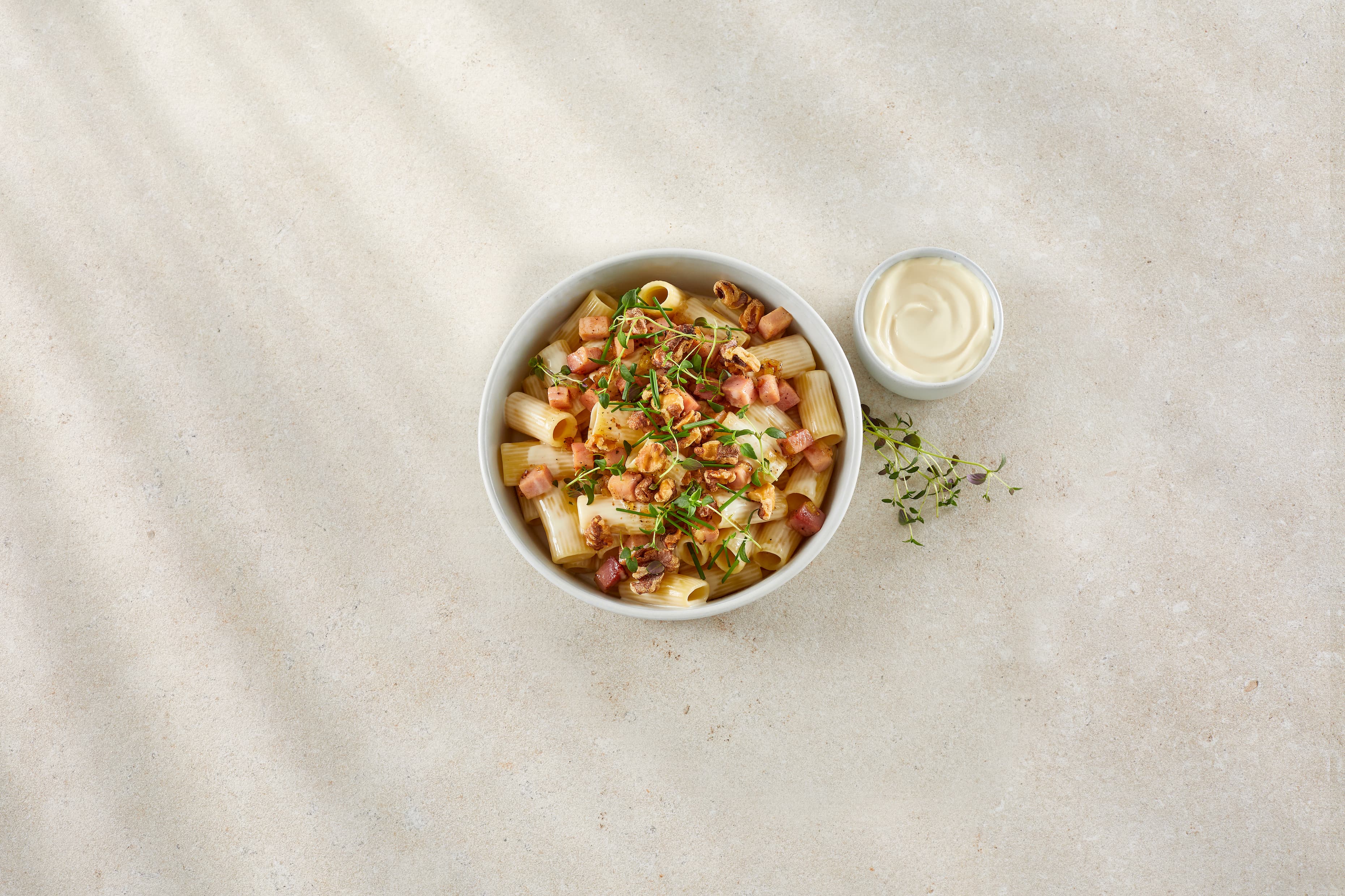 CASTELLO® FLØJL PASTA MED KOGT RØGET SKINKE OG VALNØDDER | Castello®️