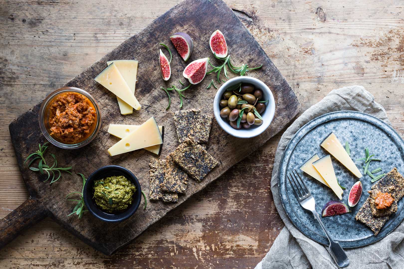 Tapas: The complete Guide to creating a perfect Cheese Board | Castello®️