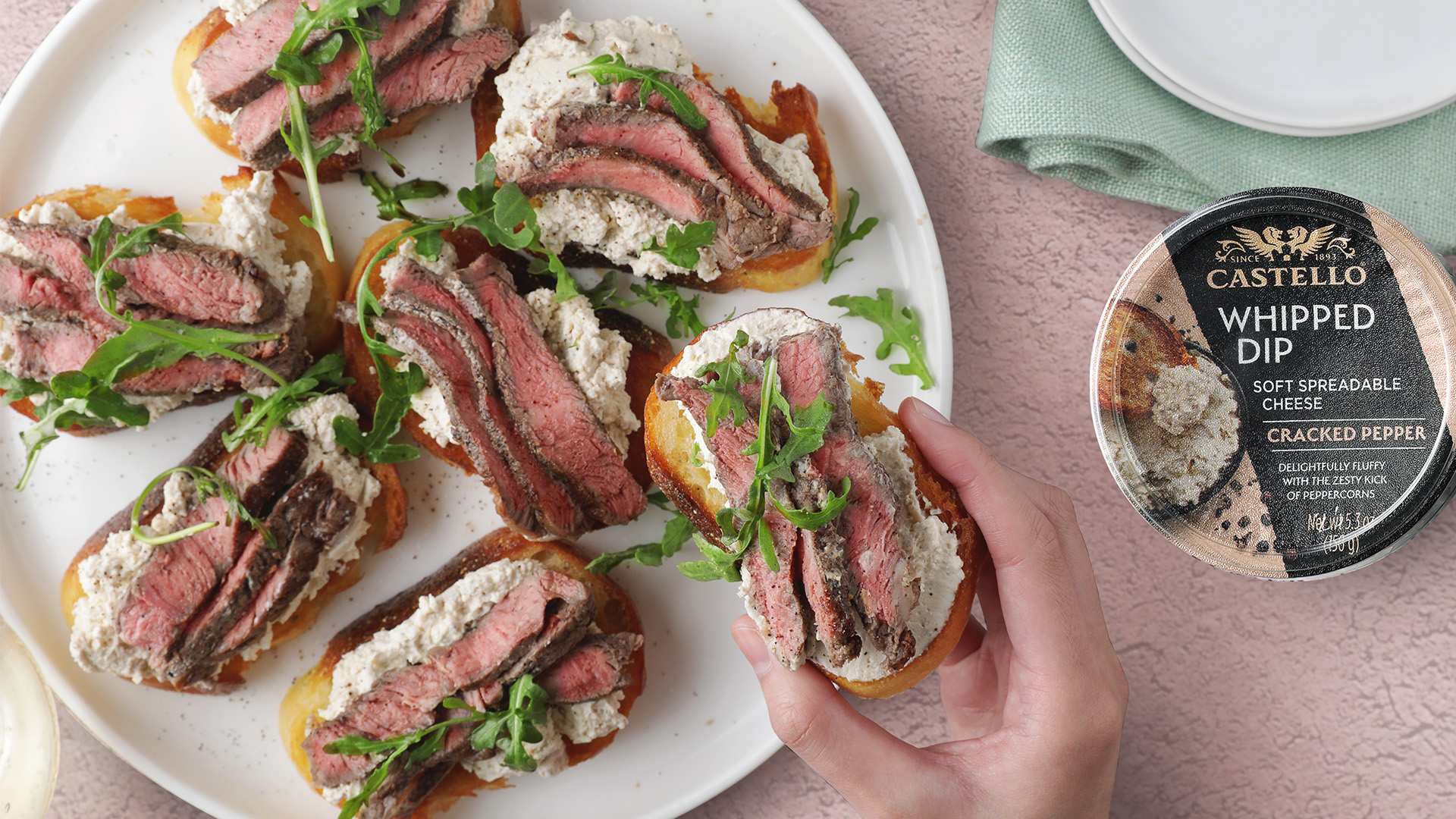 Castello® Cracked Pepper Whipped Dip | Castello®️