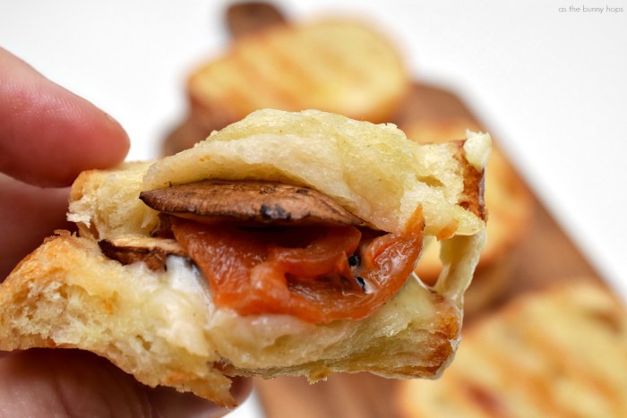 Gourmet grilled cheese appetizers | Castello