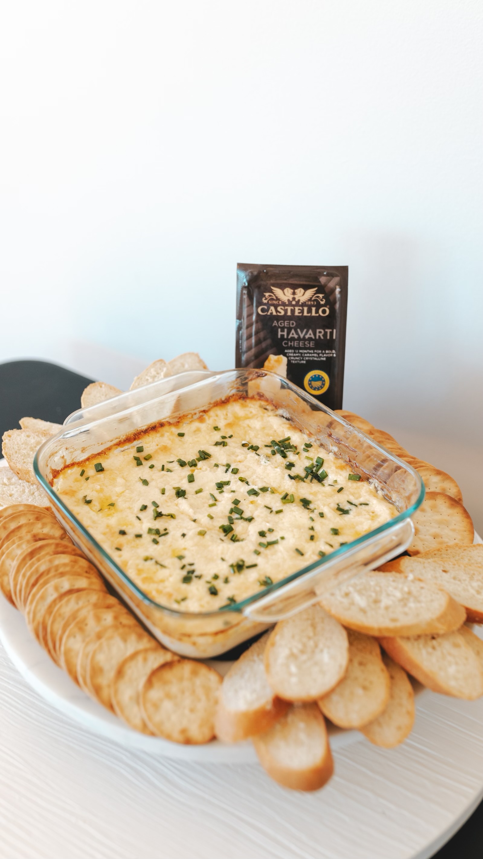 Hot Aged Havarti Crab Dip | Castello®️