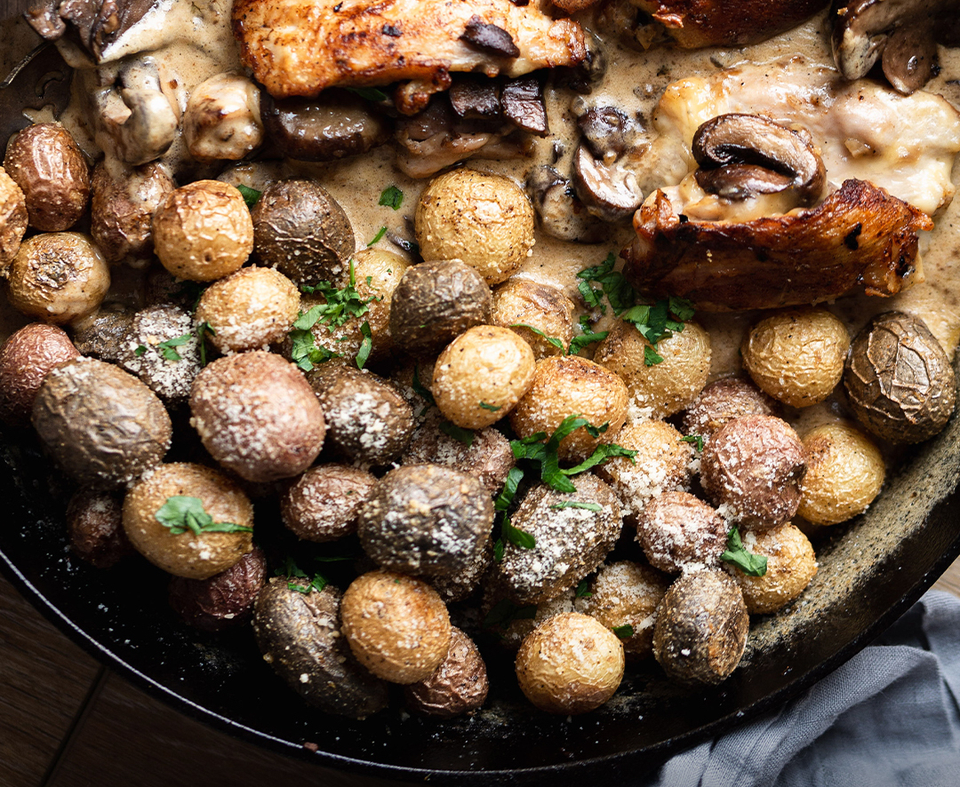 Mushroom and Smoked Gouda Stuffed Chicken | Castello®️