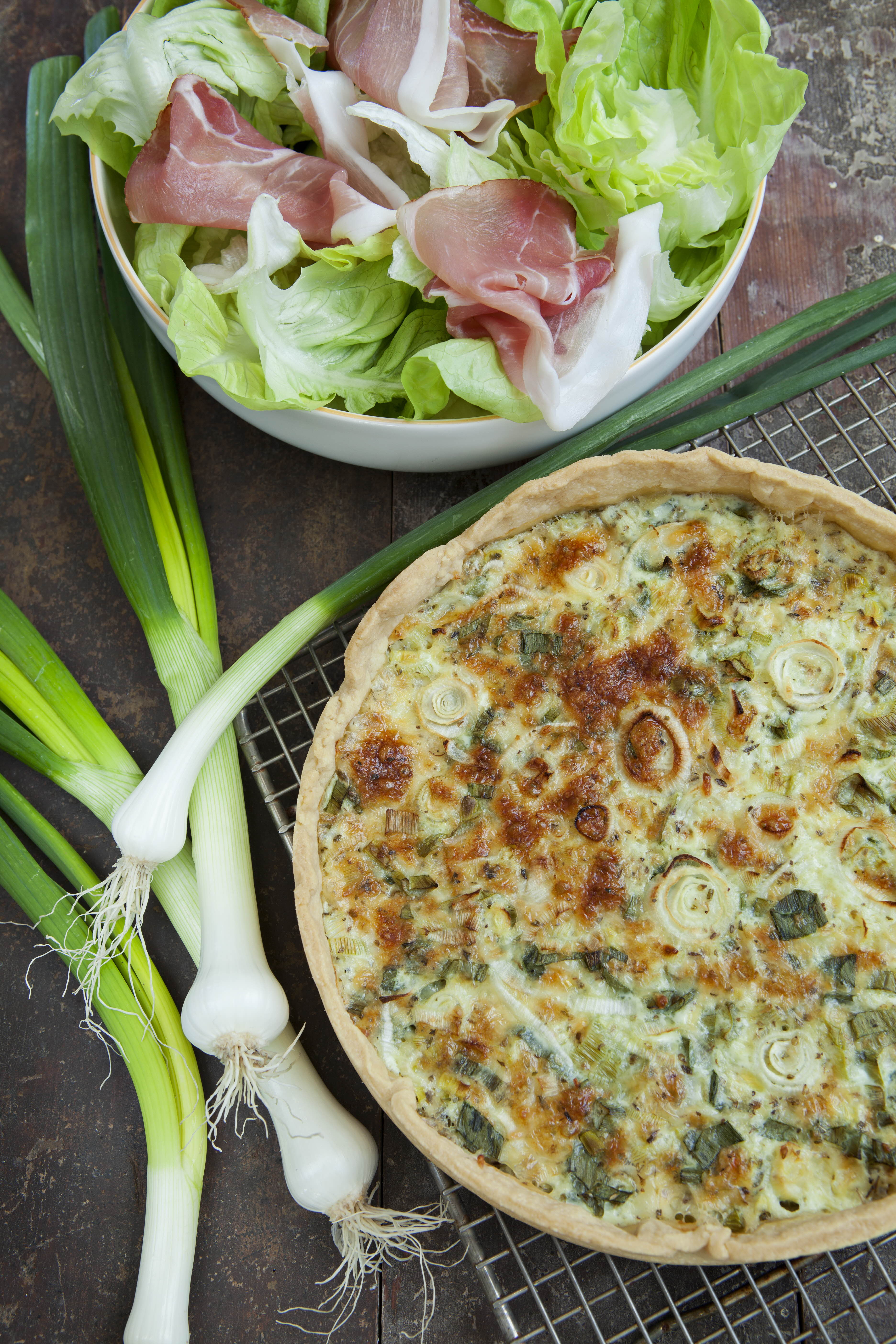 Pie with spring onions | Castello