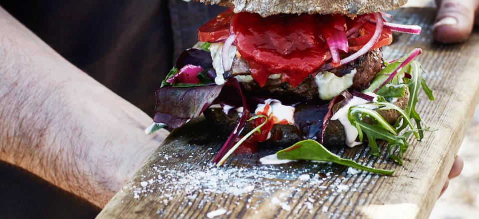 Gourmensch strand teriyaki burger | meny