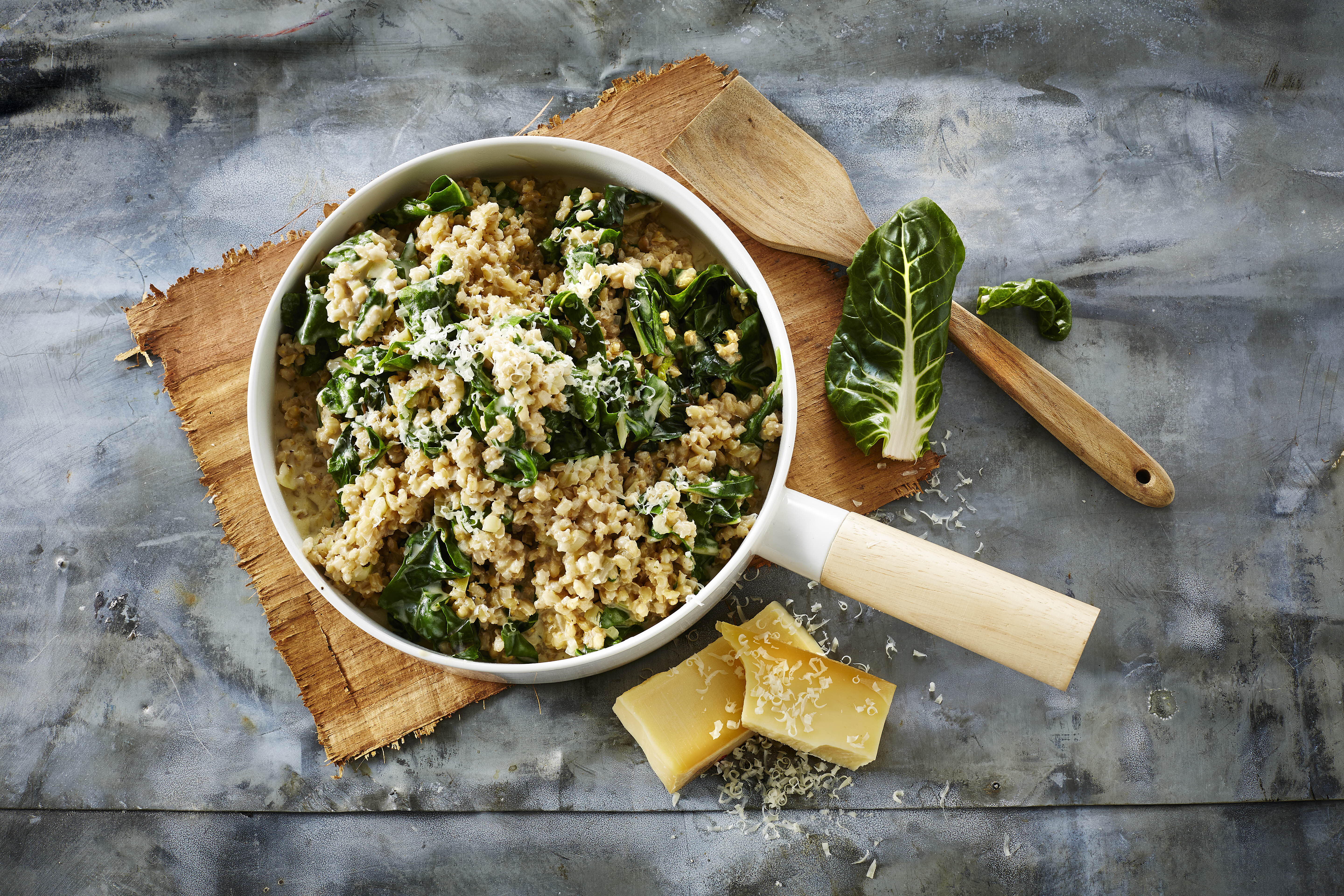 Bygotto med spinat, sølvbede og ost | Opskrifter | Arla Pro Danmark