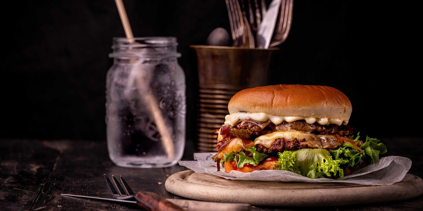 Smashed Burger | Reseptit | Arla® Pro Suomi