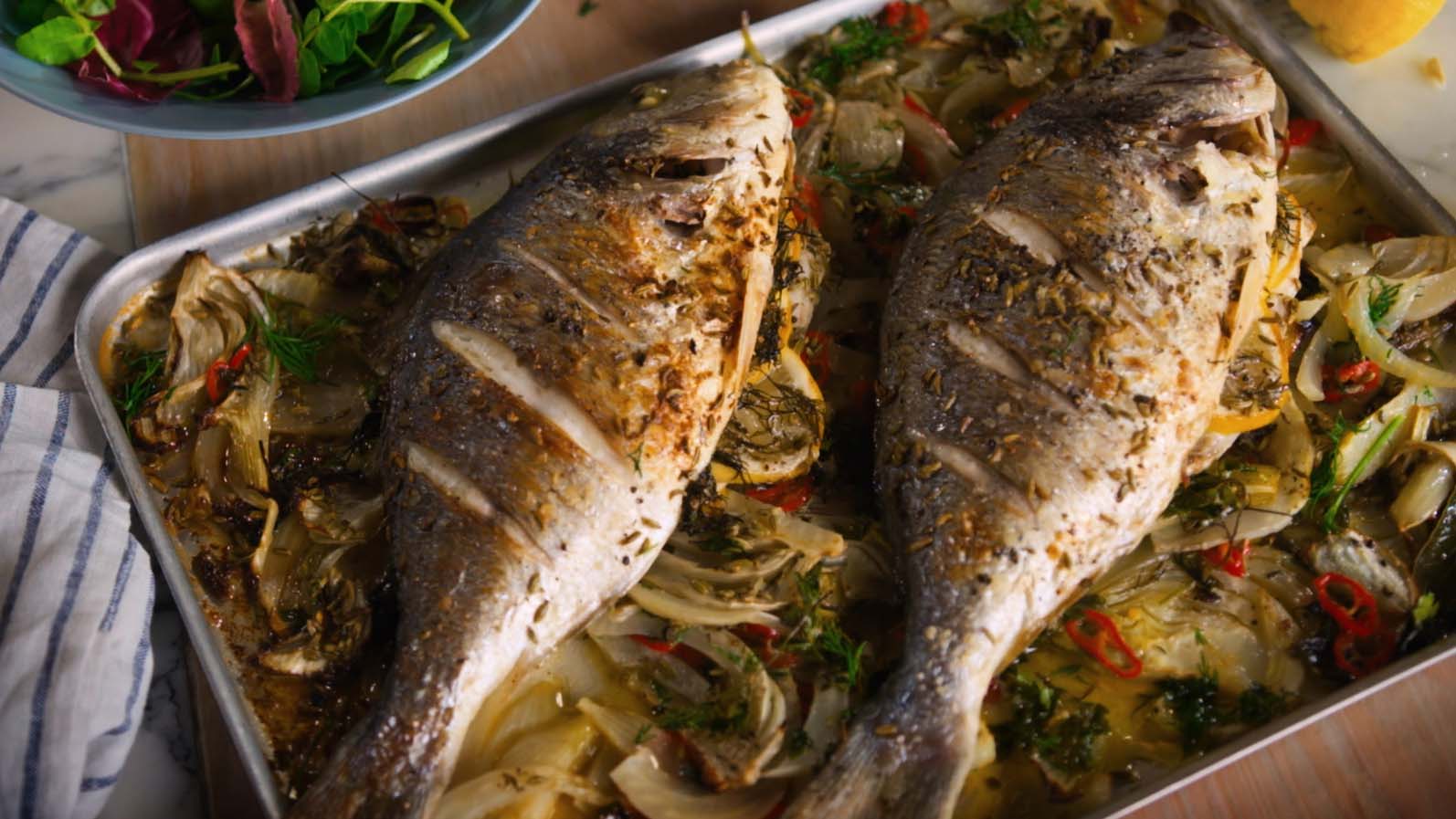 ROASTED SEA BREAM WITH FENNEL AND CHILLI | Lurpak®